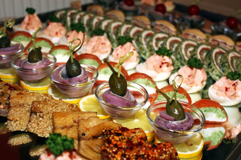 Un buffet froid avec des recettes originales et gouteuses